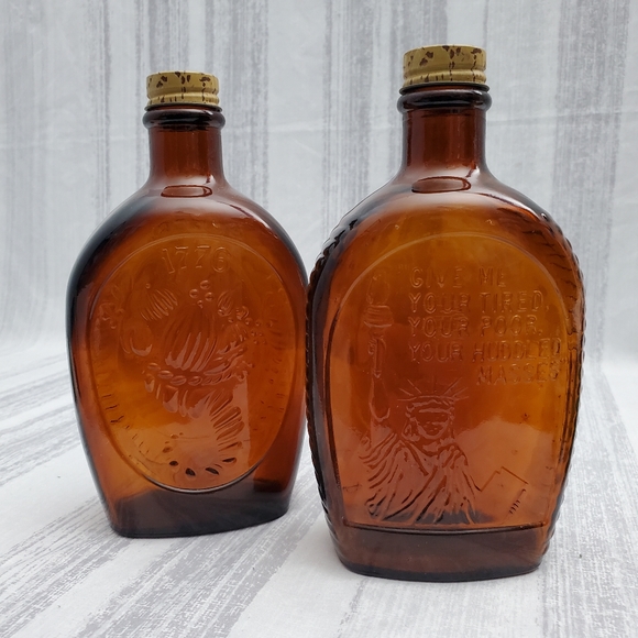 Log Cabin | Accents | Vintage 776 Log Cabin Bottle Liberty Design ...